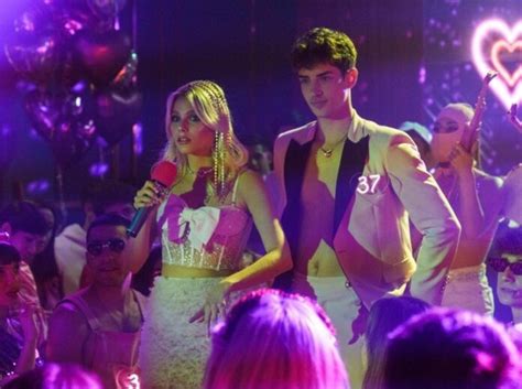 Élite Tendrá Más Drama Y Llamativos Outfits En Su Quinta Temporada