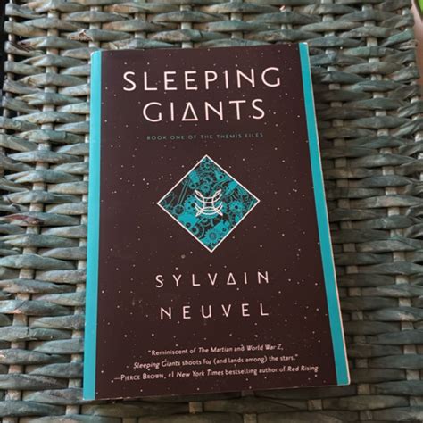 Sleeping Giants By Sylvain Neuvel