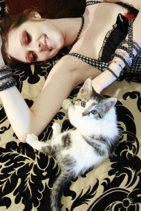 Redhead Emo Shows Off Her Bald Pussy And Pale Body Porn Pictures Xxx Photos Sex Images