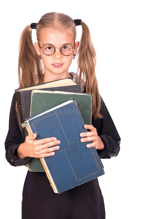 Menina Caucasiana Com Livros Escolares Parados Isolada Em Fundo Branco