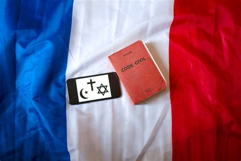 Laïcité égalité Et Inégalités Dans Le Monde Associatif Français Reforme