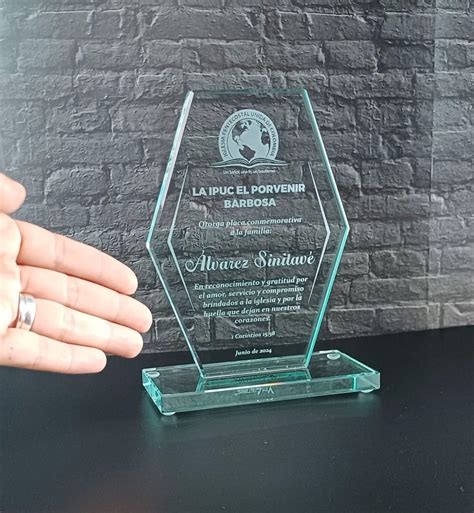 Placa De Reconocimiento A Empleados Placa De Reconocimiento Diseñada
