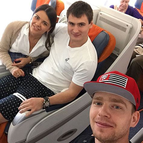 Evgeny Kuznetsov And Dmitry Orlov Fly Home To Russia Photos Rmnb