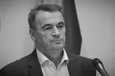 Umro Milorad Mirčić