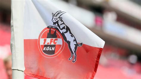 Nizza Köln Uefa Leitet Ermittlungen Ein Kicker