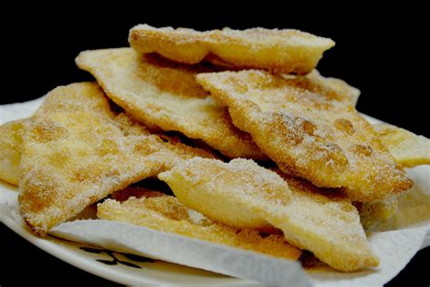 Buñuelos 10 Buck Dinners