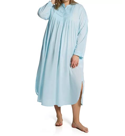 Plus 100 Cotton Woven Long Sleeve Nightgown
