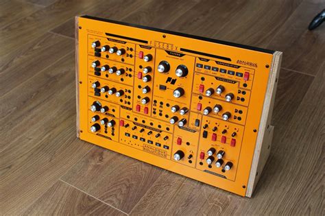 Matrixsynth Analogue Solutions Fusebox Analogue Synth