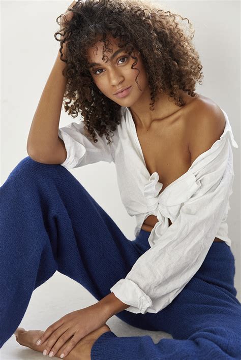 Yasmina Krznaric Agencia De Modelos Barcelona Uniko Models