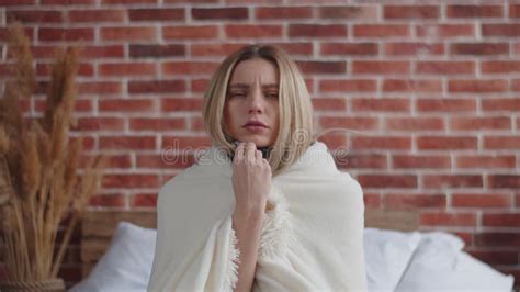 The Frozen Girl Rubs Her Shoulders With Her Hands Covers Herself With