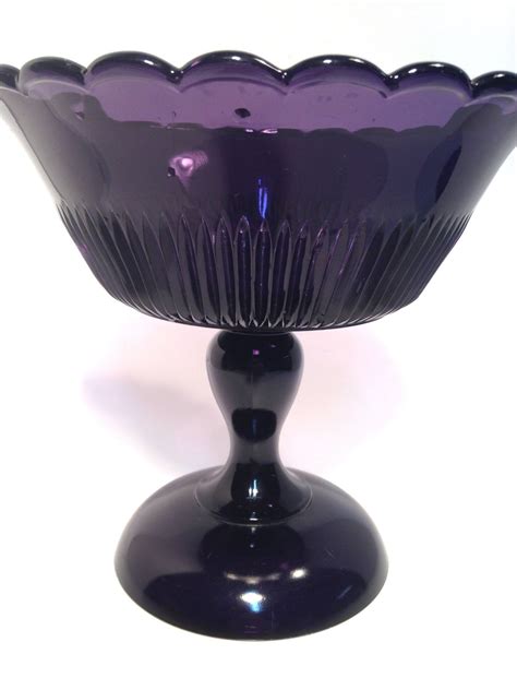 Purple Glass Compote Large Candy Dish Pedestal Bowl Center Piece Purple Amethyst Detailed