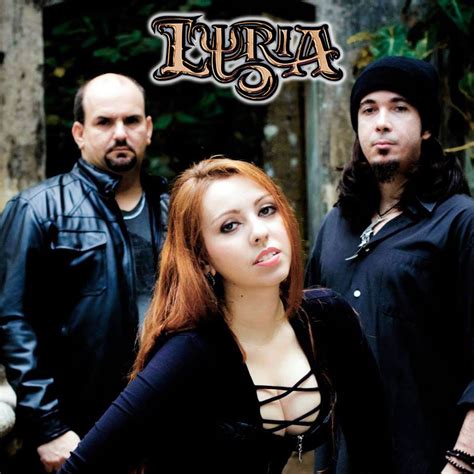 Interview With Aline Happ For Roadie Metal