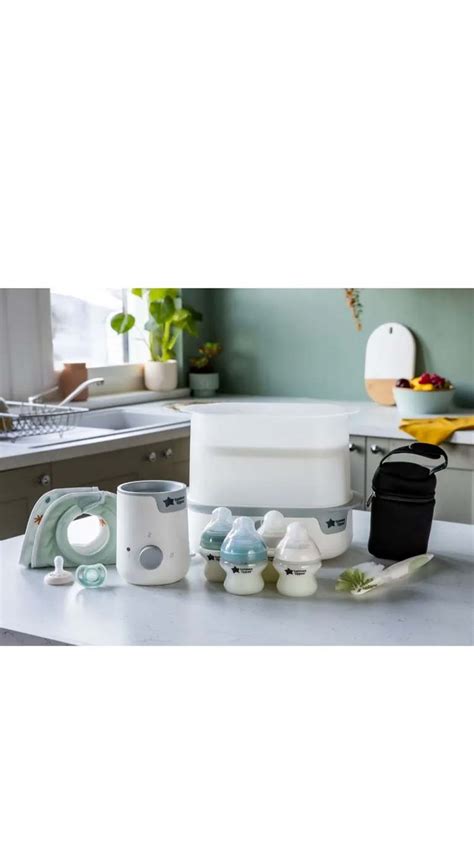 Tommee Tippee Complete Feeding Set 12pcs • Yuehlia Kuwait