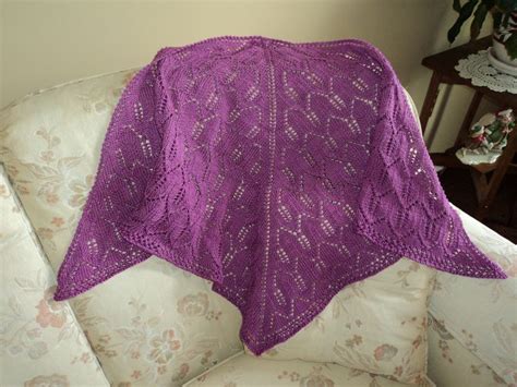 Chevron Leaf Shawl Pattern By Patons Shawl Pattern Pattern Shawl