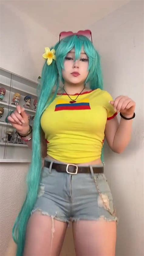 Pin On Wallpaper Colombian Miku Upminaa