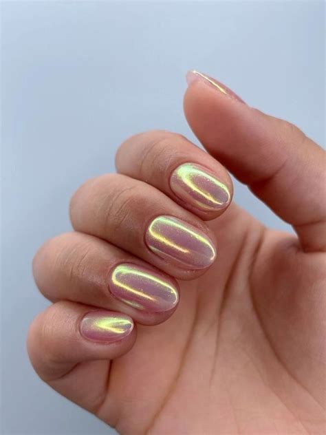 15 Chic Short Chrome Nail Design Ideas Chrome Nails Designs Shiny