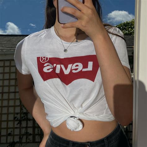 Levis Classic Logo White T Shirt Thin Material Depop