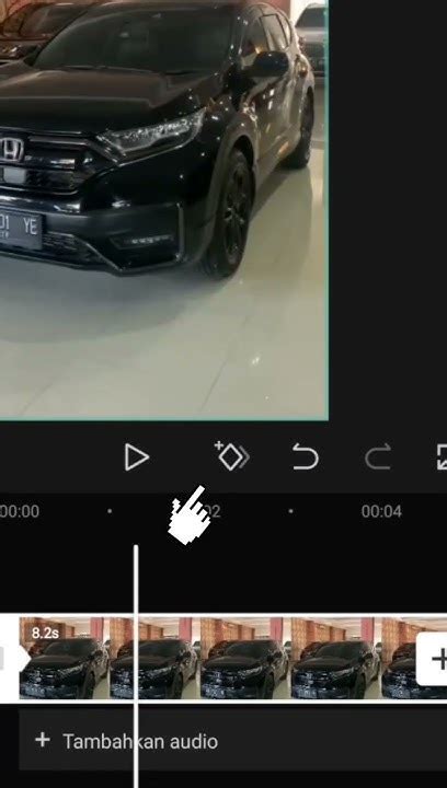 how to make zoom in and zoom out use keyframe in capcut apps, by using a handphone - YouTube