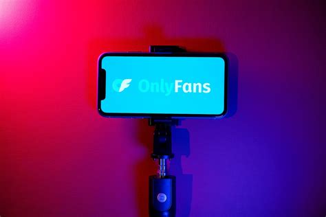 La Storia Di Leo Radvinsky Il Miliardario Di Onlyfans Che Ora Vuole Vendere Forbes Italia