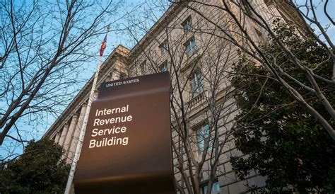 With 80 Billion Coming Irs Says It Will Do Better Answering Phones