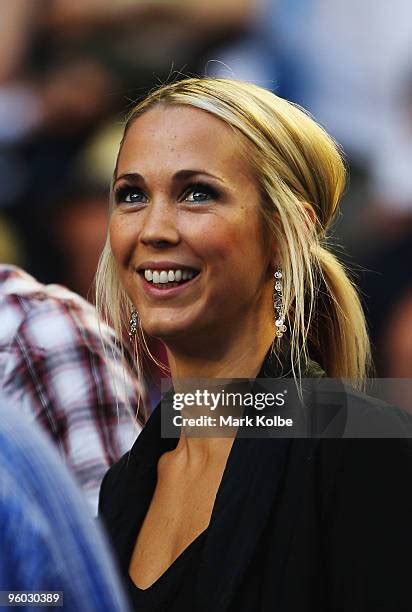 Bec Cartwright Marries Lleyton Hewitt Photos And Premium High Res