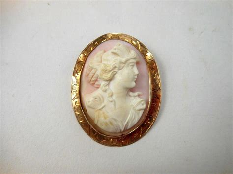 Antique 10kt Gold Cameo Brooch Pin Carved Shell Lady Portrait Cameo