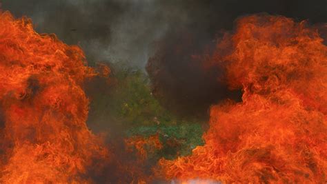 שריפה משתוללת בדנמרק 0404