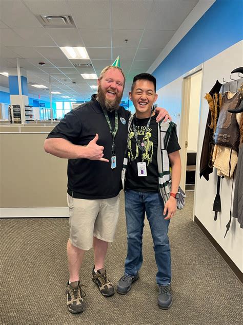 Eric Ng On Linkedin Amazonvestlife Vgt1 Imnotcryingyourecrying