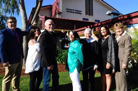 Its Official Fresno State Celebrates The Naming Of The Vincent E