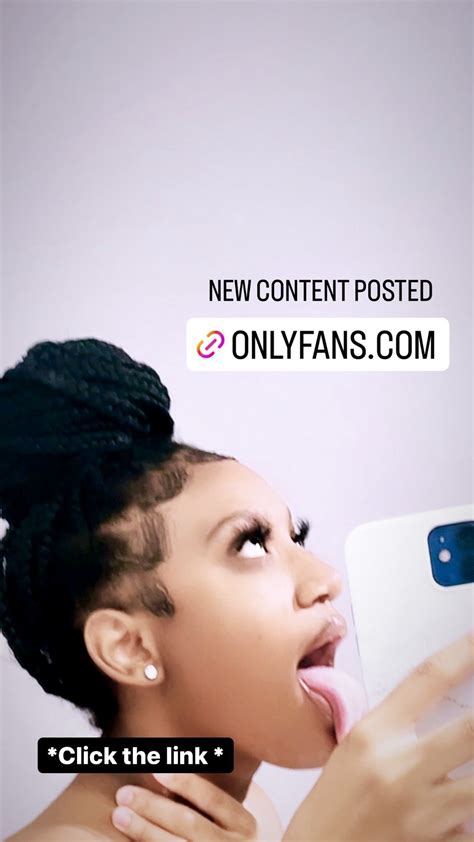 Xxxaliyahhh On Twitter Click The Link In My Bio 👅😍 Onlyfansgirl