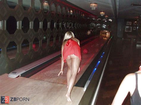 Upskirt Stunners More Fanny Flashers Zb Porn Upskirt Stunners More Fanny Flashers Zb Porn