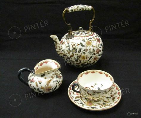 Zsolnay Tea Set With Persian Rose Decor For Six Person Pinter Auctions
