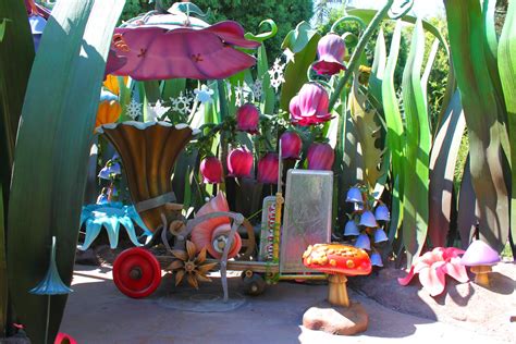 Navigating Disney Pixie Hollow Periwinkle