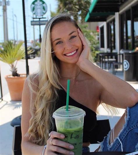 Taylor Gallo Scrolller