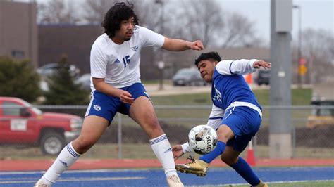 Abner Godoy Pacheco Rose Mcatee Win Press Citizens Athletes Of The Week