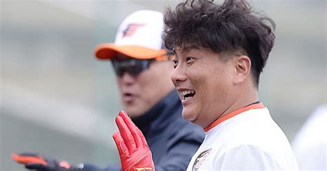 김태균 장종훈 코치 한화의 4번타자 계보 Mk포토