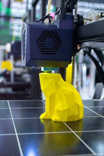 3d 프린터 인쇄 프로토 타입 용융 플라스틱 프로토 타입 모델을 만드는 과정 3차원 인쇄에 대한 스톡 사진 및 기타 이미지