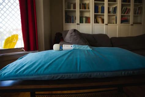 5 Best Sex Toys For Grinding — Love Emma