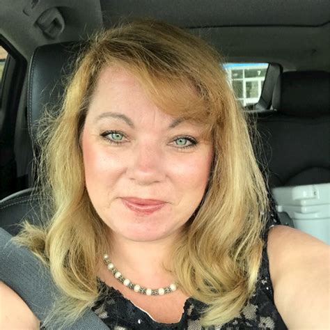 Sandra Ricker Linkedin