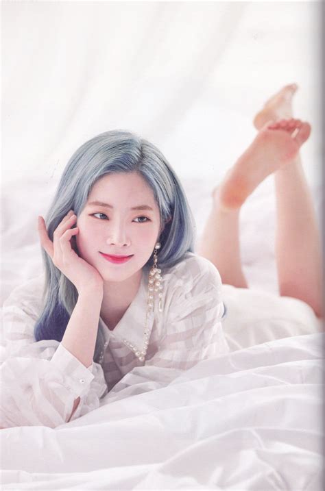 Twice Dahyun Feet Rkpopfeets Kpopfeets Kpop Dahyun Twice