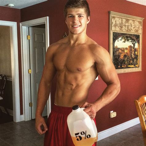 Tyler Malek Inspirational 5 Er Latest Muscle Sport And Fitness News