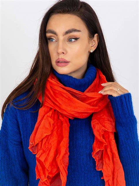 Дамски червен шал Marketdirbg