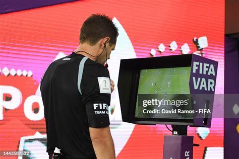 Referee Chris Beath Watches The Video Assistant Referee Screen To News Photo Getty Images