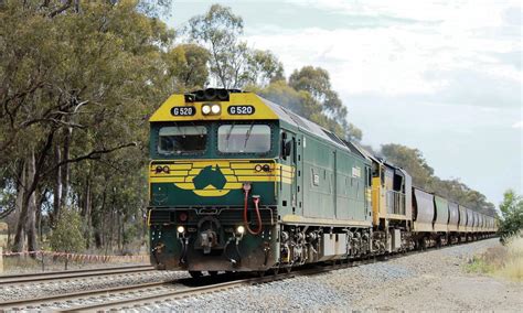 G520-XR558 near Locksley | G520-XR558 power through Locksley… | Flickr