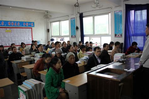 H56家长会照片 正源学校 一切为了孩子的健康成长