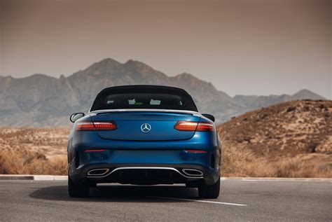 Rent Mercedes Benz E200 Blue In Abu Dhabi Convertible Octanerent