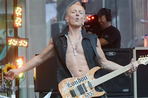 Phil Collen Wanted To Quit Def Leppard After Steve Clarks Death