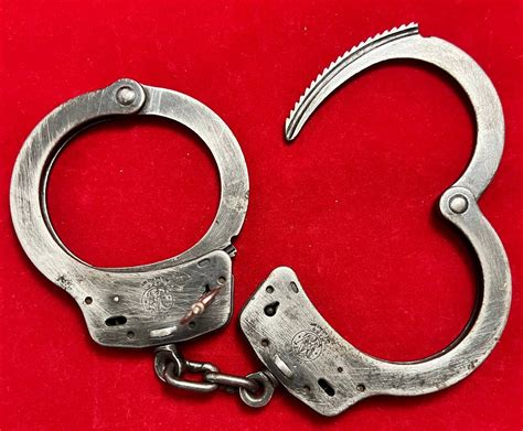 Vintage Smith And Wesson Handcuff Set With The Original Key Made In Usa Etsy