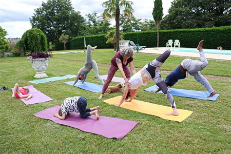 Yoga En Plein Air Blois Cours De Yoga Nathalie Alias Yogaloro