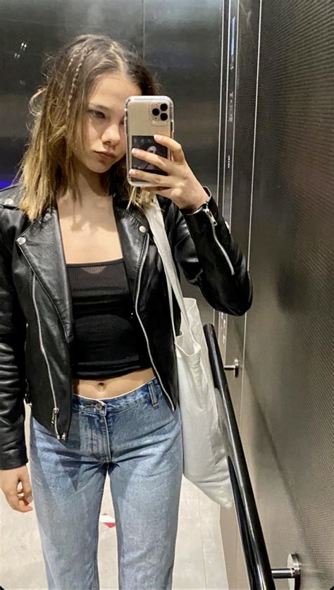 Going Down Scrolller